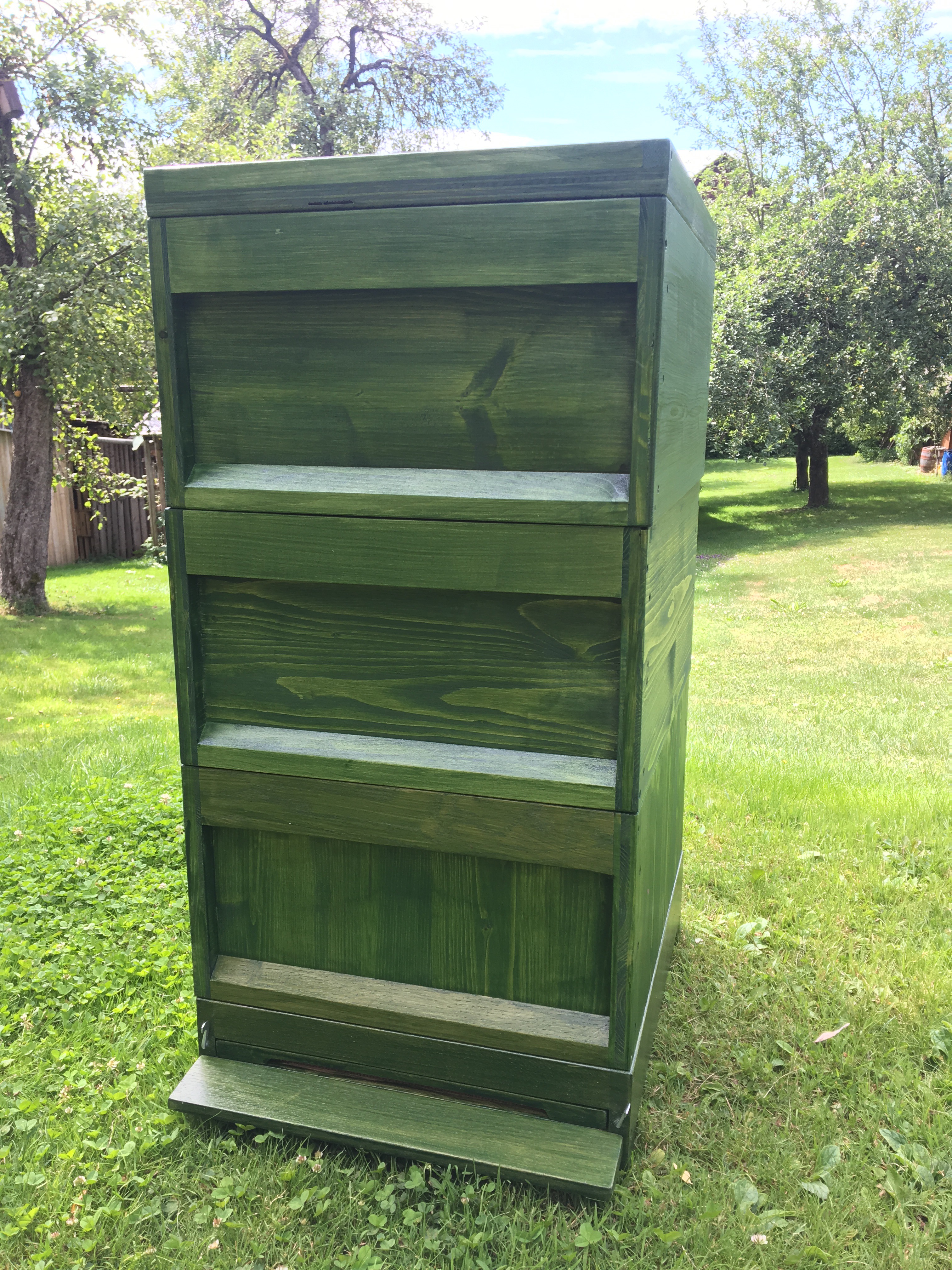 Neue Bienenbeute | Bee-Honey